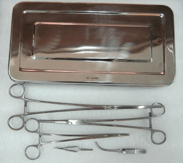 Vascular Clamp Set with Tray From 4818.5 @Josec Supplies